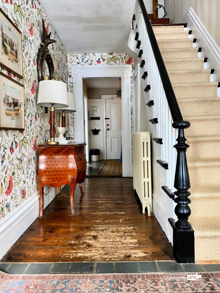 The Home Tour of Farmhouse 1820 - Farmhouse 1820