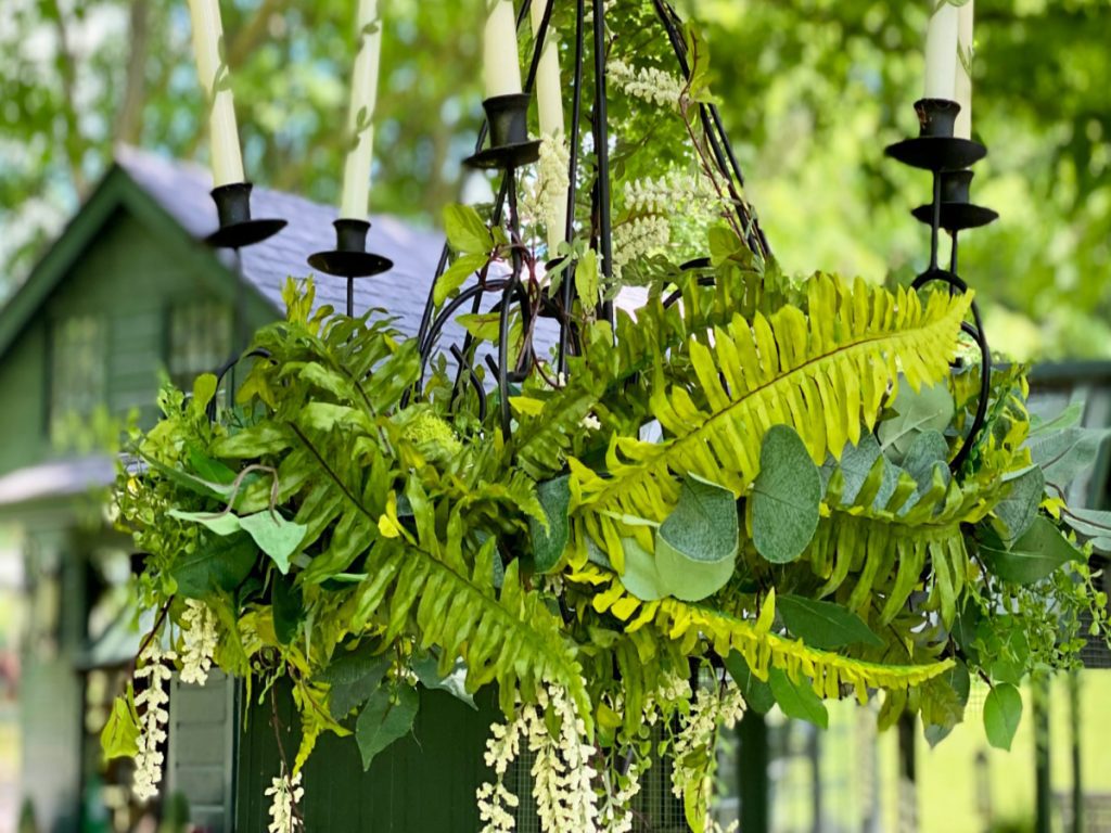 How To Design A Hanging Centerpiece That Will Last All Summer ...
