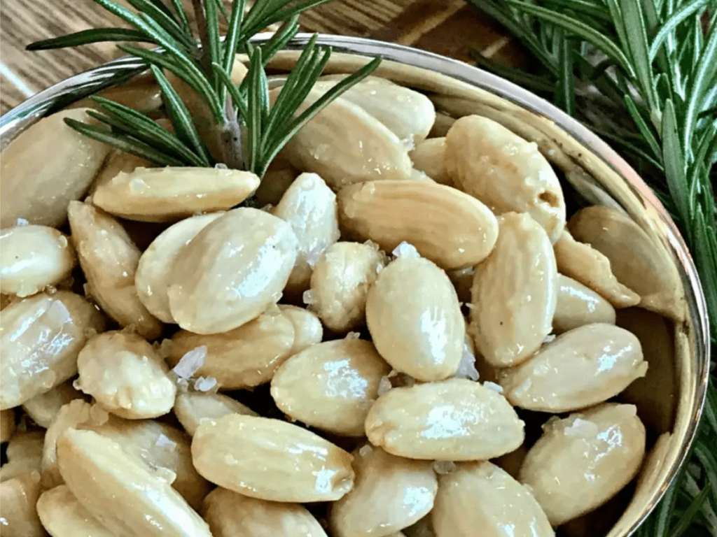 Quick And Easy Rosemary Almonds Recipe - Farmhouse 1820